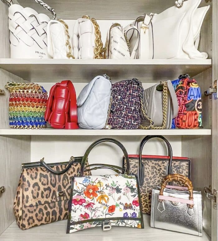 4 Ways To Organize Your Purses - Horderly
