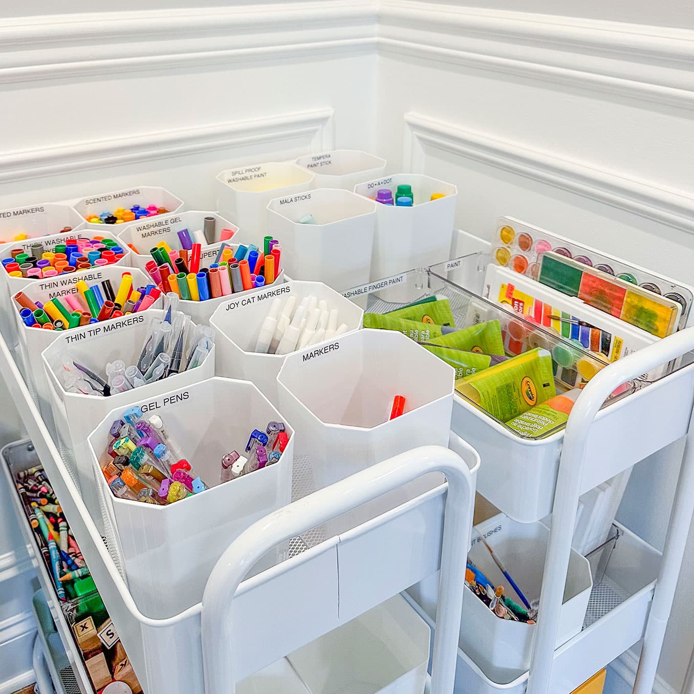 Playroom & Craft – Horderly